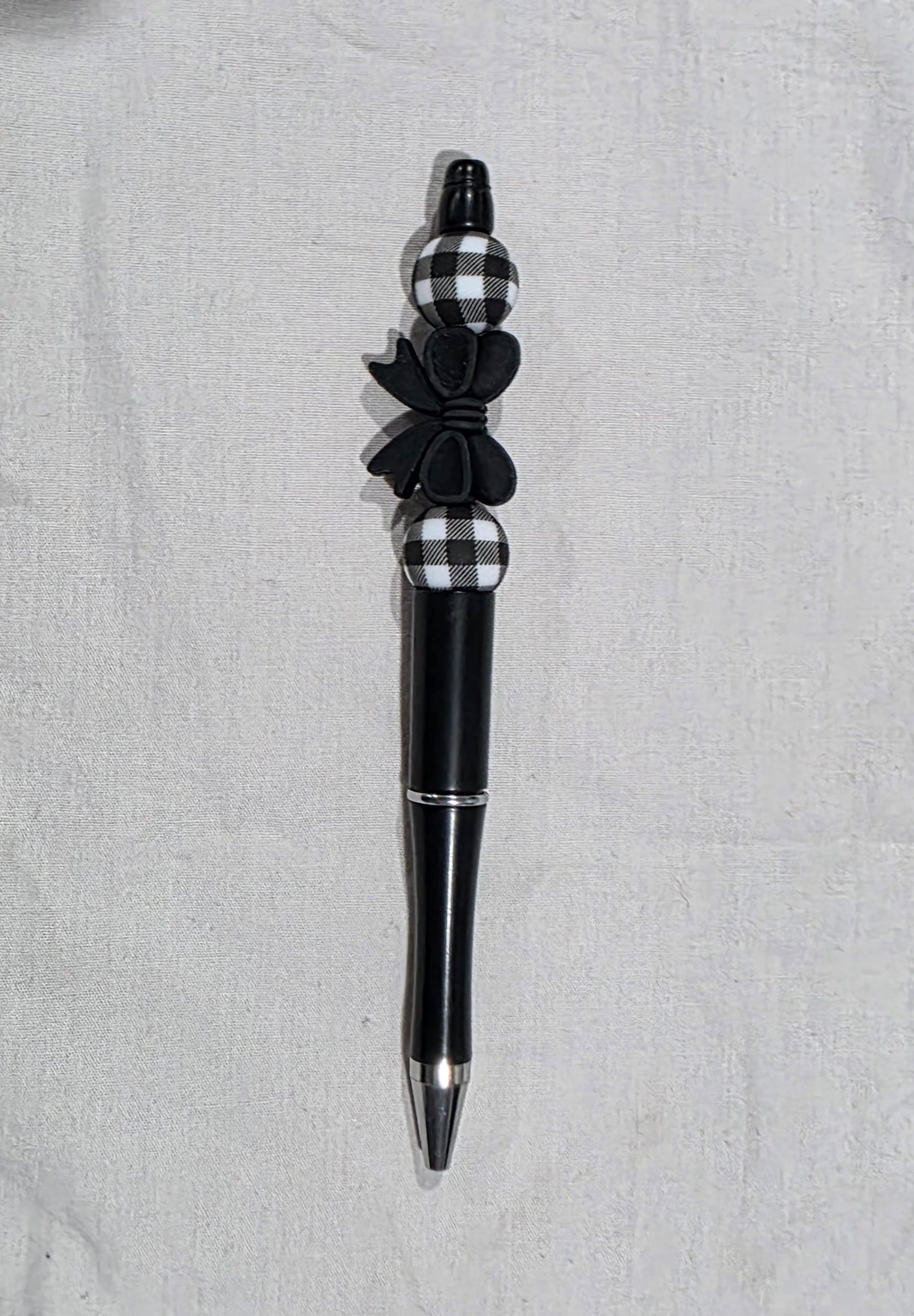 Bow Beaded Pen – Ethereal Inspired